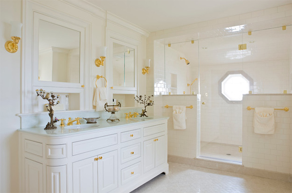 Here Are 20 Ideas to Add Gold in Your Bathroom | Home Design Lover