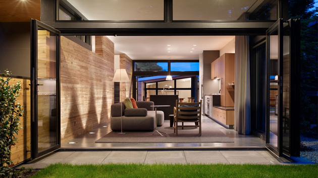 Lovely Modern Wall House in Seattle | Home Design Lover